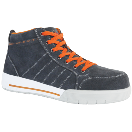 Safety shoes & work boots from Bata Industrials