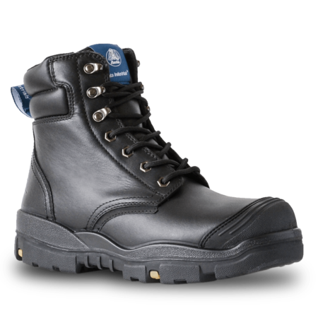 Safety shoes with a TPU outer toecap